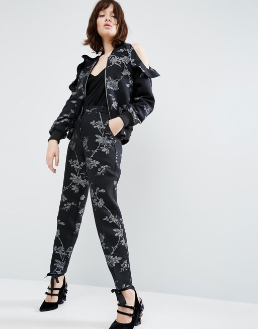 ASOS - Bomber coordonné à fleurs et volants avec épaules nues | ASOS