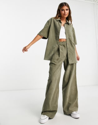 ASOS DESIGN - Co-ord set van fijne corduroy met soepelvallend overhemd ...