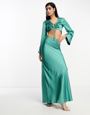 ASOS DESIGN - Ensemble top manches longues en satin à fente goutte d'eau et jupe longue en satin ...