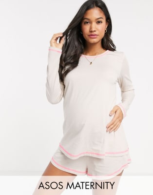 ASOS DESIGN Maternity – Mix & Match – Langärmliges Oberteil und Shorts ...