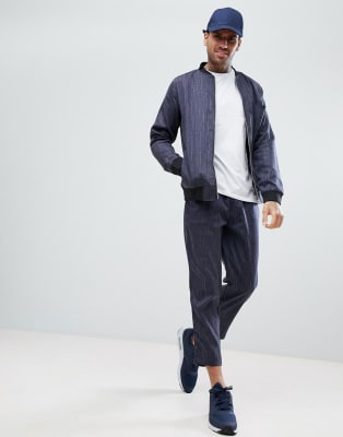 boohooMAN - Ensemble ajusté à fines rayures - Bleu marine | ASOS