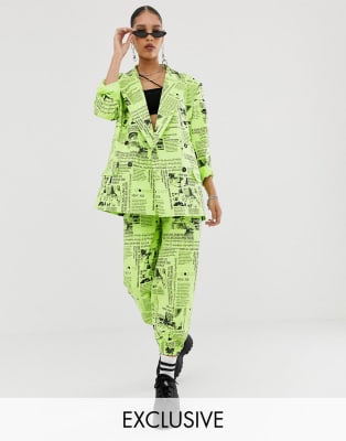 COLLUSION – Statement-Set mit Zeitungsmuster | ASOS