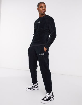 Conjunto de polar con detalle de la marca de ASOS DESIGN | ASOS
