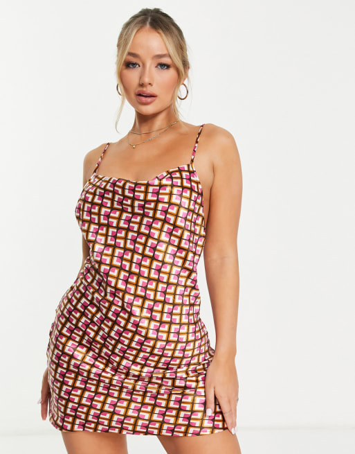 First Distraction the label satin set in pink geo print | ASOS