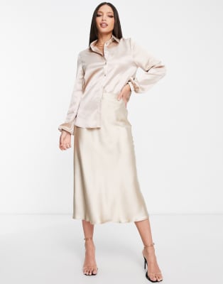 Flounce London Tall - Ensemble chemise oversize et jupe mi-longue en satin - Vison | ASOS