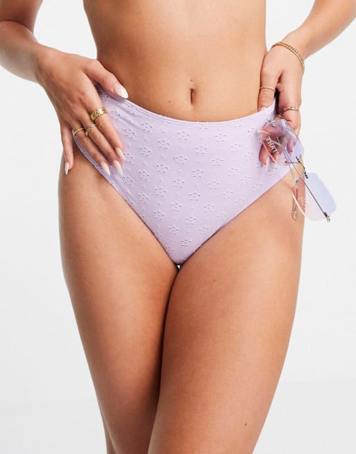 Monki ‑ Bikini in Flieder mit Lochstickerei | ASOS