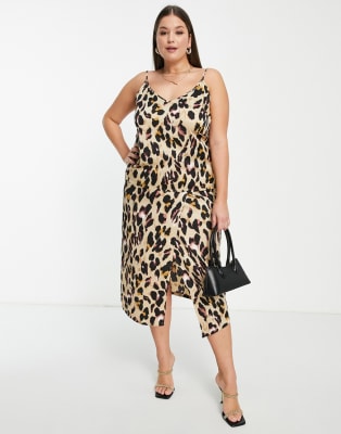 Never Fully Dressed Plus - Ensemble avec caraco et jupe portefeuille mi-longue - Imprimé léopard ...