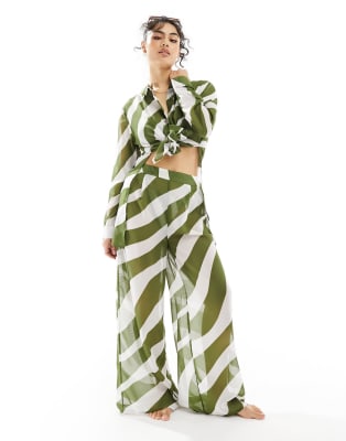 New Look - Coordinato da mare Mix and Match color kaki a righe | ASOS