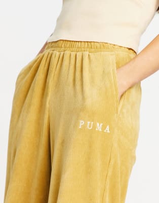 Puma – Sweat-Set aus senfgelbem Cord – exklusiv bei ASOS | ASOS