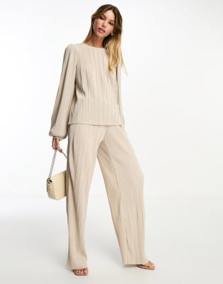 Vero Moda - Ensemble top plissé à manches longues et pantalon - Crème | ASOS