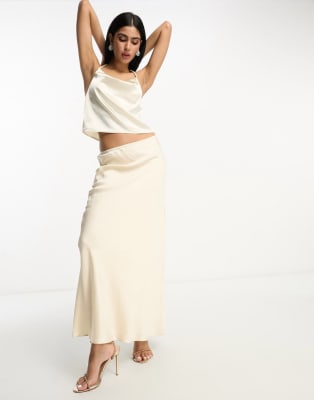 Vila - Ensemble de mariée avec caraco et jupe en satin - Crème | ASOS