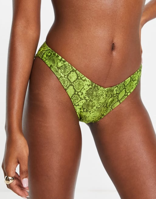 Weekday - Bikini con top e slip verde | ASOS