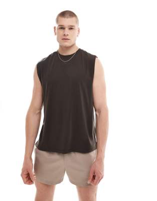 4505 Icon quick dry performance jersey pump training vest in dark brown ...