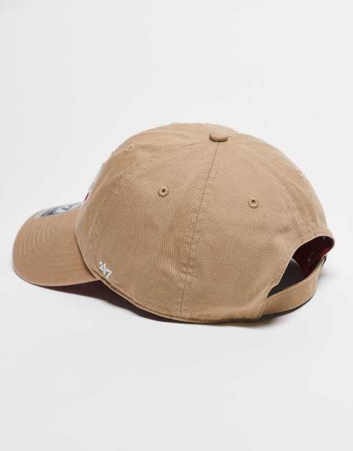 47 Brand NY Yankees clean up cap with contrast embroidery in beige | ASOS
