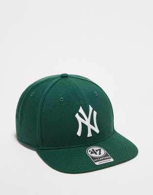 47 Brand NY Yankees flat cap in green | ASOS
