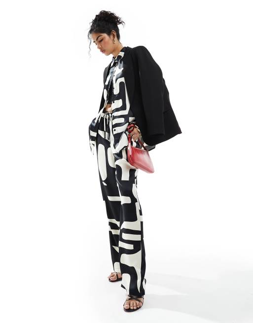 4th & Reckless - Ensemble satiné avec chemise et pantalon - Imprimé noir et blanc | ASOS