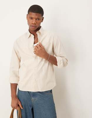 Abercrombie & Fitch – Beige, randig skjorta i linnetyg med kort design ...