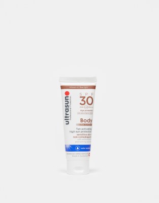 Activador de bronceado corporal con FPS 30 de 24 ml de Ultrasun | ASOS