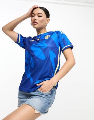 adidas Football - Sweden - World Cup edition - Uitshirt in blauw | ASOS