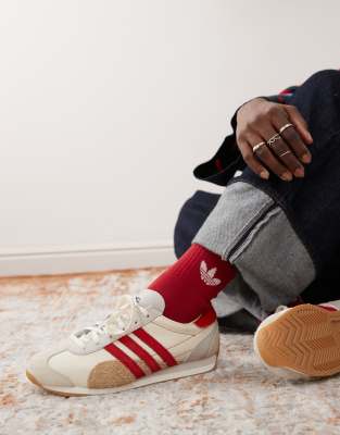 adidas Originals Country OG trainers in white and red | ASOS