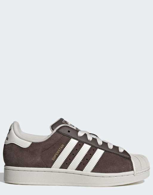 adidas Originals Superstar ii shoes in shadow brown / off white / gold ...