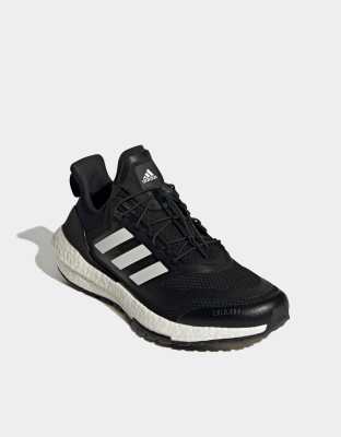 adidas Running 22 Ultraboost trainers in black | ASOS