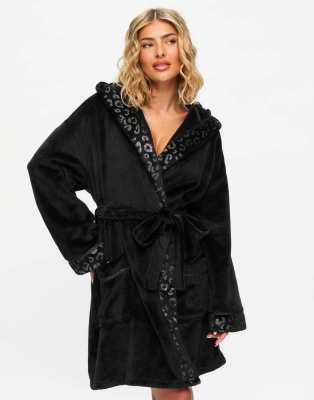 Ann Summers Signature sparkly fluffy robe in black | ASOS