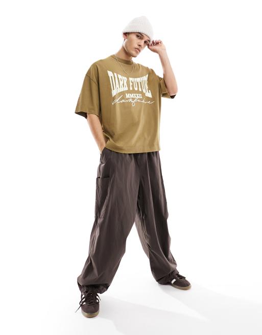 ASOS Dark Future - T-shirt oversize à logo sur la poitrine - Marron ...