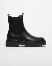 ASOS DESIGN chelsea boots in black | ASOS