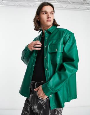 ASOS DESIGN - Chemise oversize coupe carrée en similicuir - Vert | ASOS