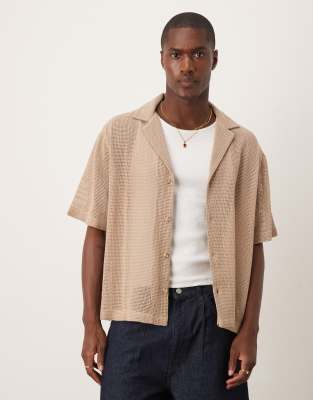 ASOS DESIGN - Chemise texturée coupe carrée avec col à revers profond ...