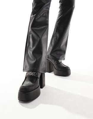 ASOS DESIGN chunky heel loafers in black | ASOS