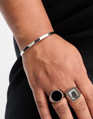 ASOS DESIGN Curve bangle bracelet in minimal design in silver tone | ASOS