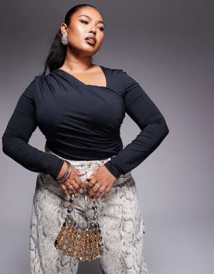 ASOS DESIGN Curve - Body près du corps avec encolure asymétrique et ...