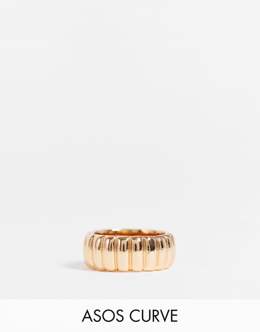 ASOS DESIGN Curve ring in ribbed texture in gold tone | ASOS