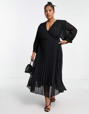 ASOS DESIGN Curve - Robe mi-longue plissée à manches chauve-souris en plumetis à chevrons - Noir ...