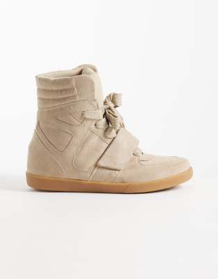 ASOS DESIGN - Damson - Zapatillas de deporte color topo con cuña oculta ...