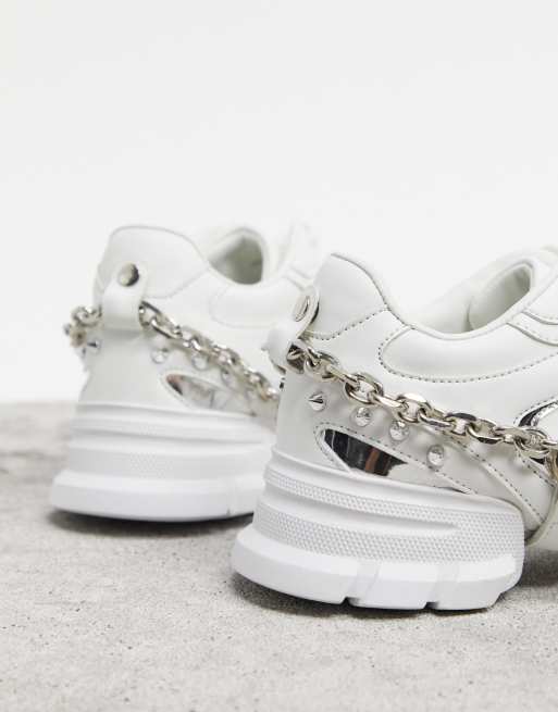 Sneakers With Chains