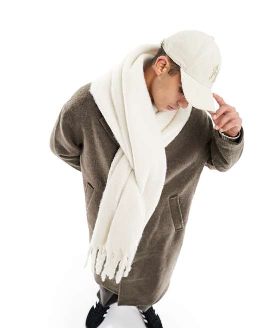 Asos Design Écharpe Duveteuse Style Couverture Écru Asos