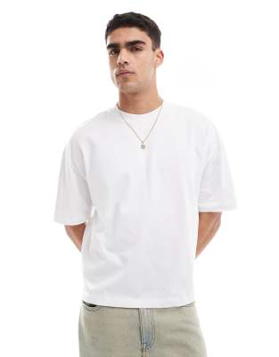 ASOS DESIGN essential heavyweight oversized boxy t-shirt 240gsm in ...