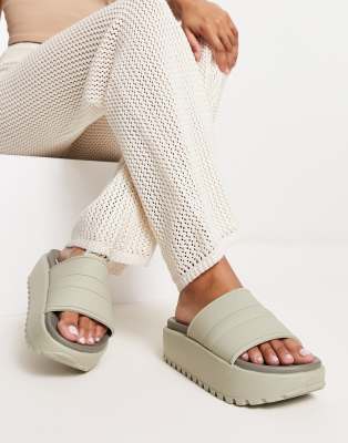 ASOS DESIGN - Flame - Slippers met drie vlakken in groen | ASOS