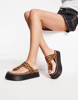 ASOS DESIGN Freefall toe post footbed sandals in leopard | ASOS