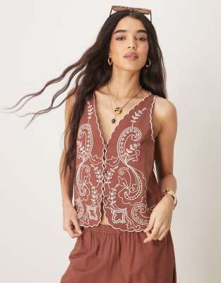 ASOS DESIGN - Gilet de tailleur d'ensemble en lin mélangé avec bords festonnés et broderies ...