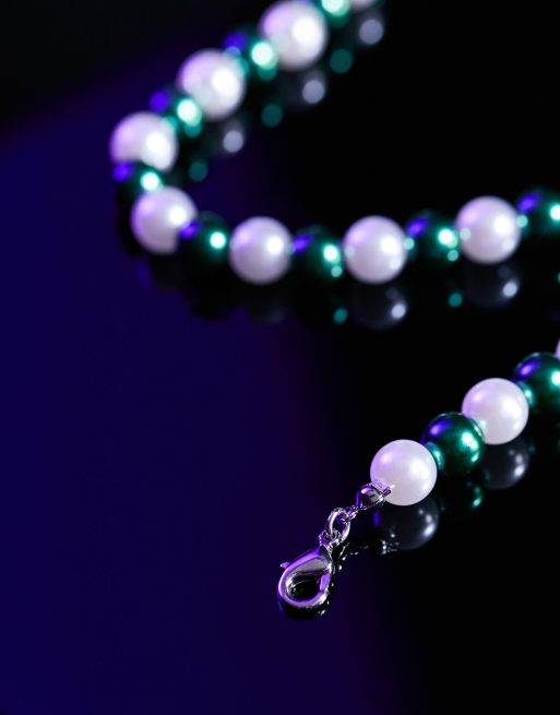 ASOS DESIGN glass faux pearl beaded necklace in green and white | ASOS