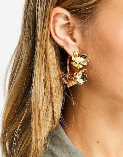 Asos Design Guldfarvede 25 Mm Hoop øreringe Med Blomsterdesign Asos