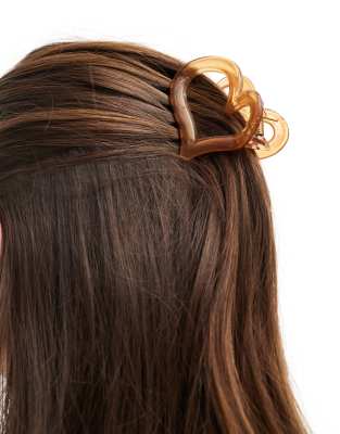 ASOS DESIGN - Haarklem met hartdetail in bruin | ASOS