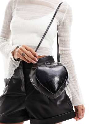 ASOS DESIGN heart crossbody bag in black | ASOS