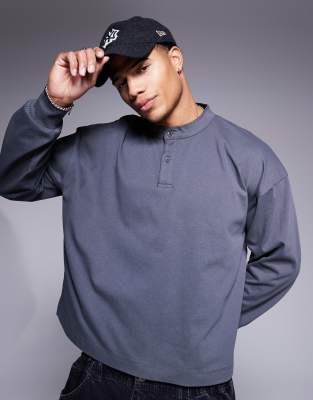 ASOS DESIGN heavyweight oversized boxy long sleeve henley t-shirt with step hem in charcoal | ASOS