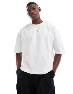 ASOS DESIGN heavyweight oversized boxy t-shirt with dropped shoulder in ...