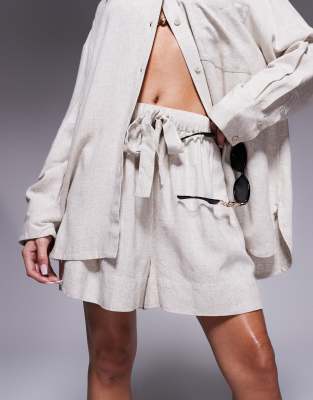 ASOS DESIGN – Isabel – Mix and Match – Strandshorts aus Leinenmix in ...